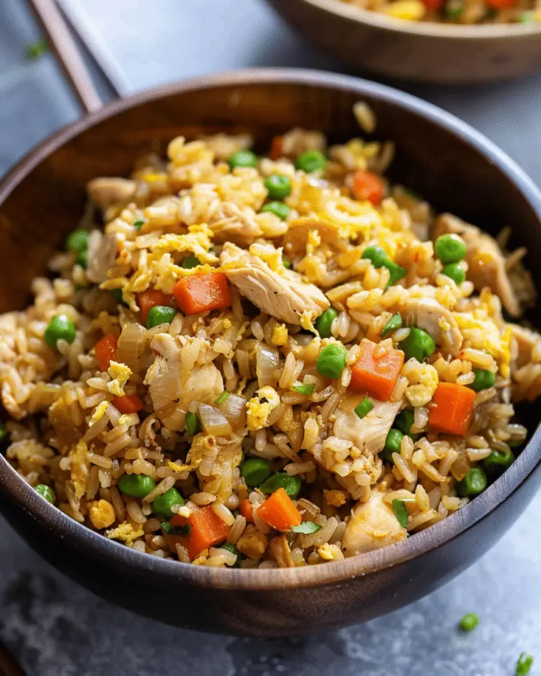 Instant Pot Chicken Fried Rice | CookedByMomy
